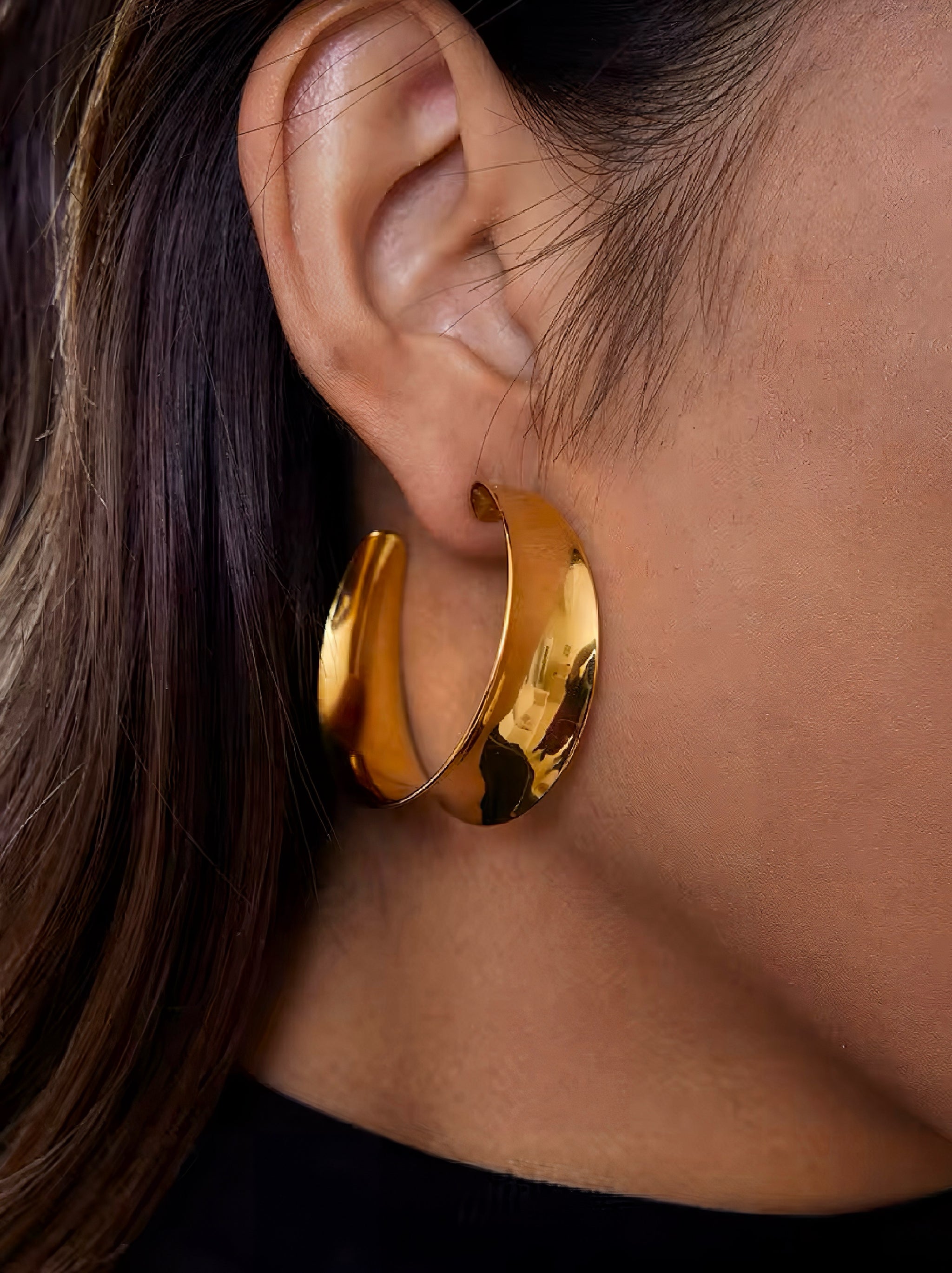 Classic Moon Hoop Earrings | 18K PVD Gold-Plated Statement Hoops – ZULA